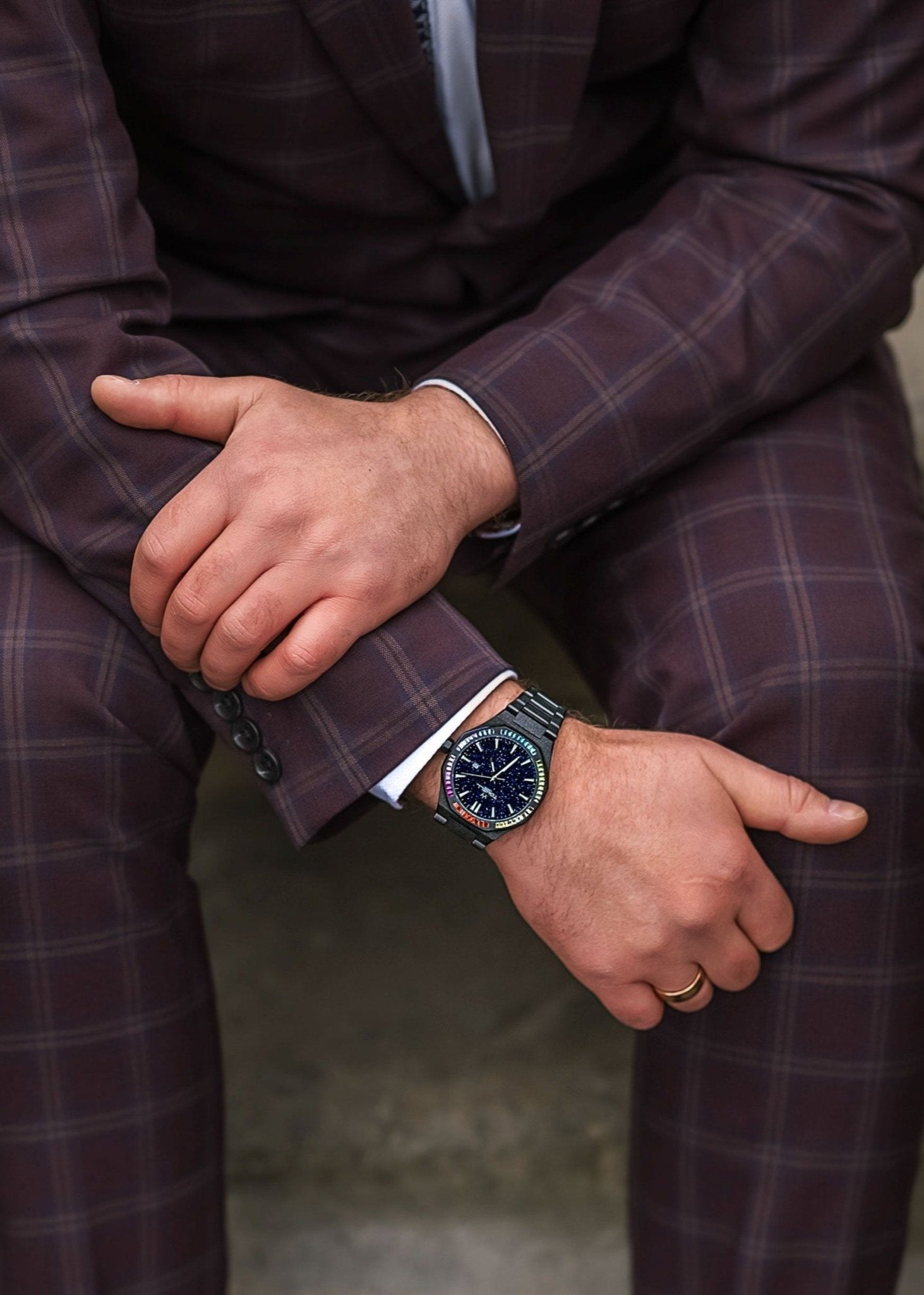 Frosted Black Watch | Blue Star Dust Dial | Statement Piece – Tomell London